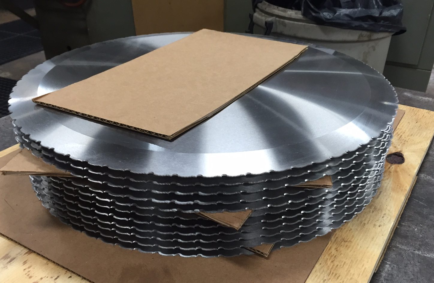 Paper Cutting Machine Blades | Industrial Knives for Paper